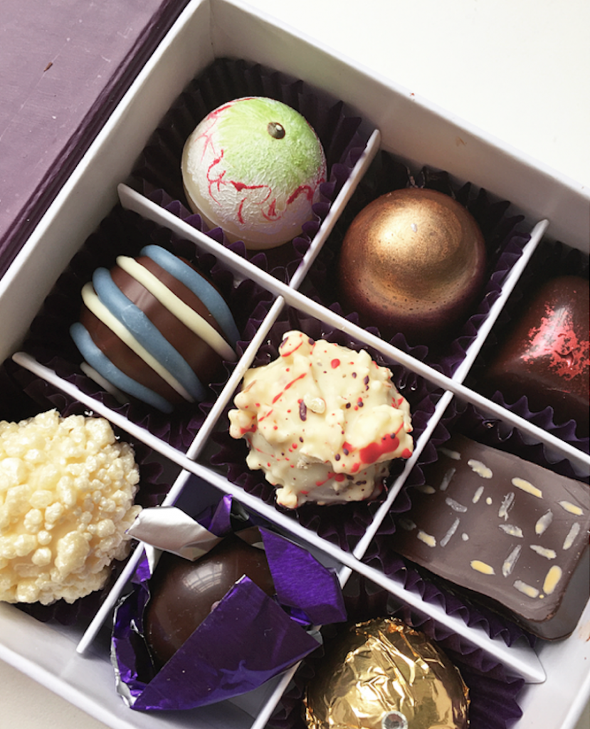 THE ULTIMATE CHOCOLATE BOX SET - Beauty And The Dirt